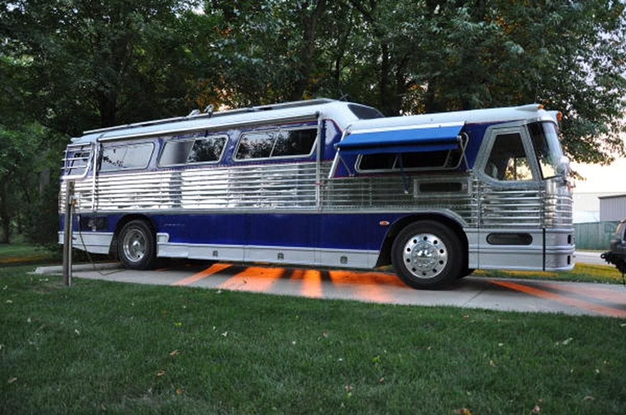 SELL A BUS – Online BUS Sales